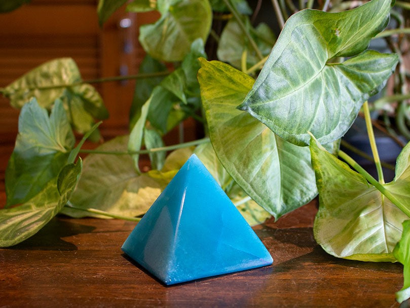 Crafting Timeless Beauty: The Art of Carving Egyptian Alabaster ...